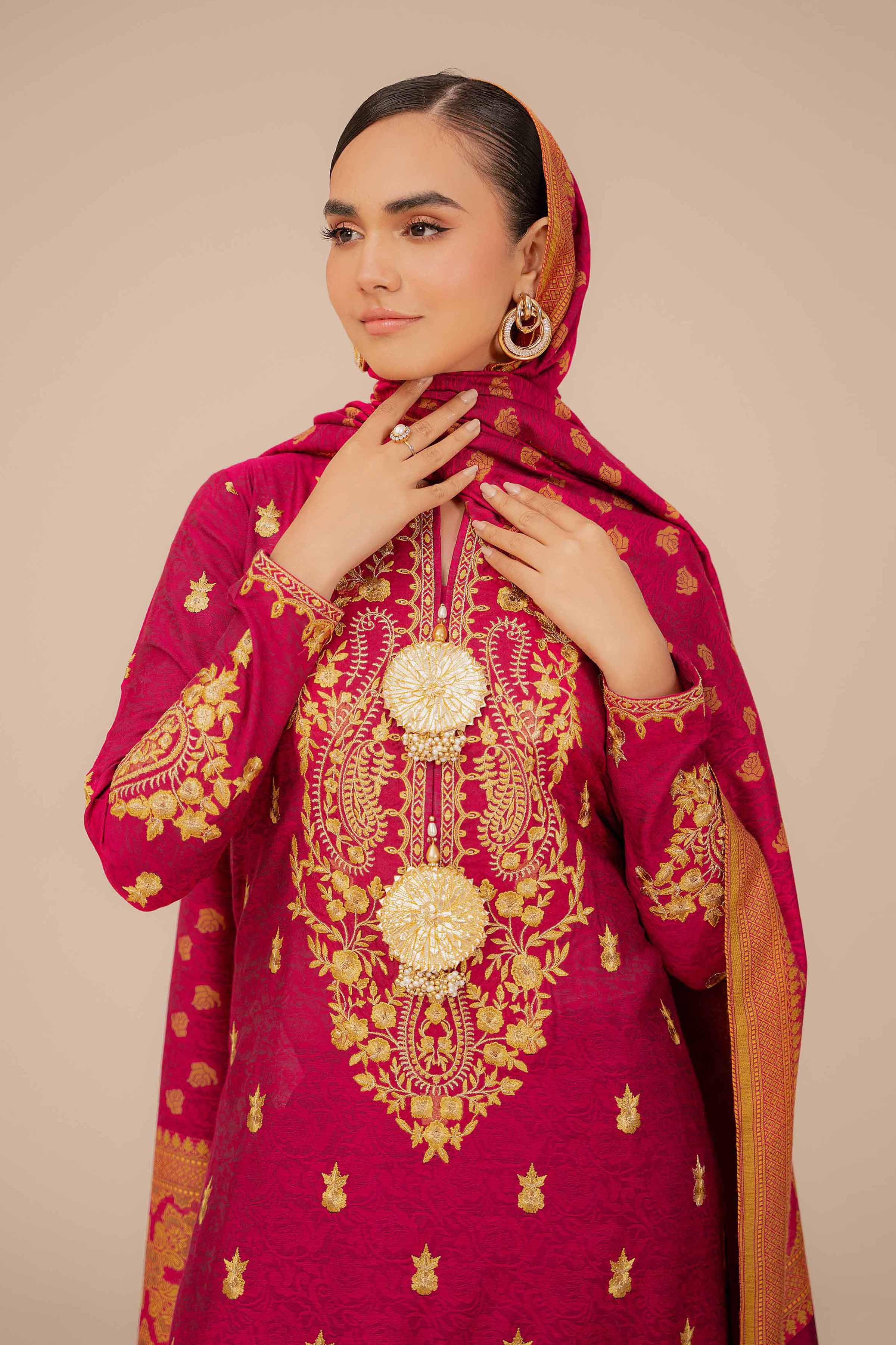 3 Piece - Yarn Dyed Embroidered Suit - 42401974 – NISHAT USA