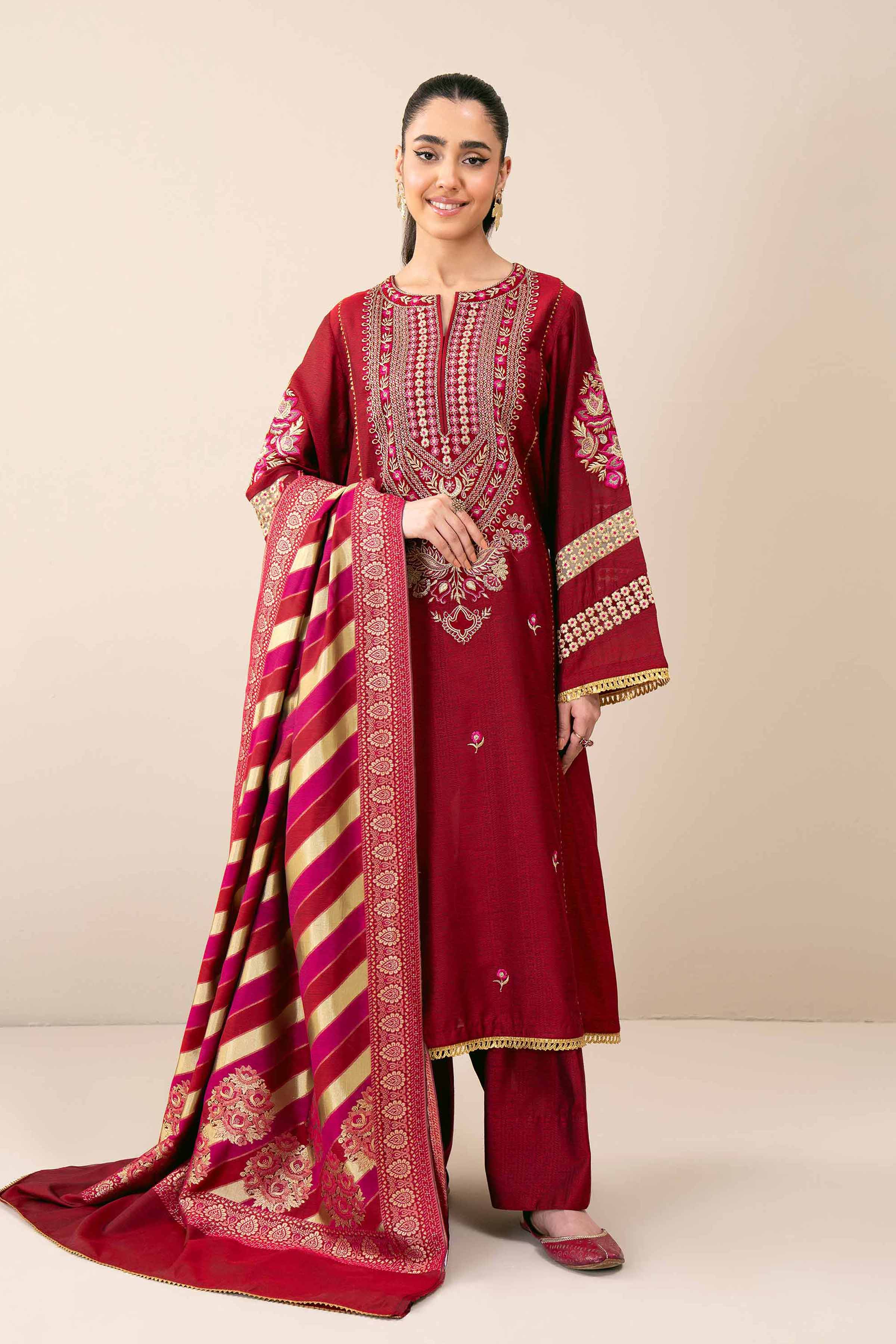 3 Piece - Yarn Dyed Embroidered Suit - 42401981 – NISHAT USA